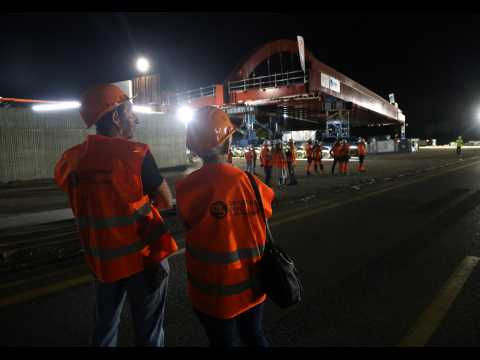 A 35 à Saint-Louis : le tablier du nouveau pont est en place, 912 ...